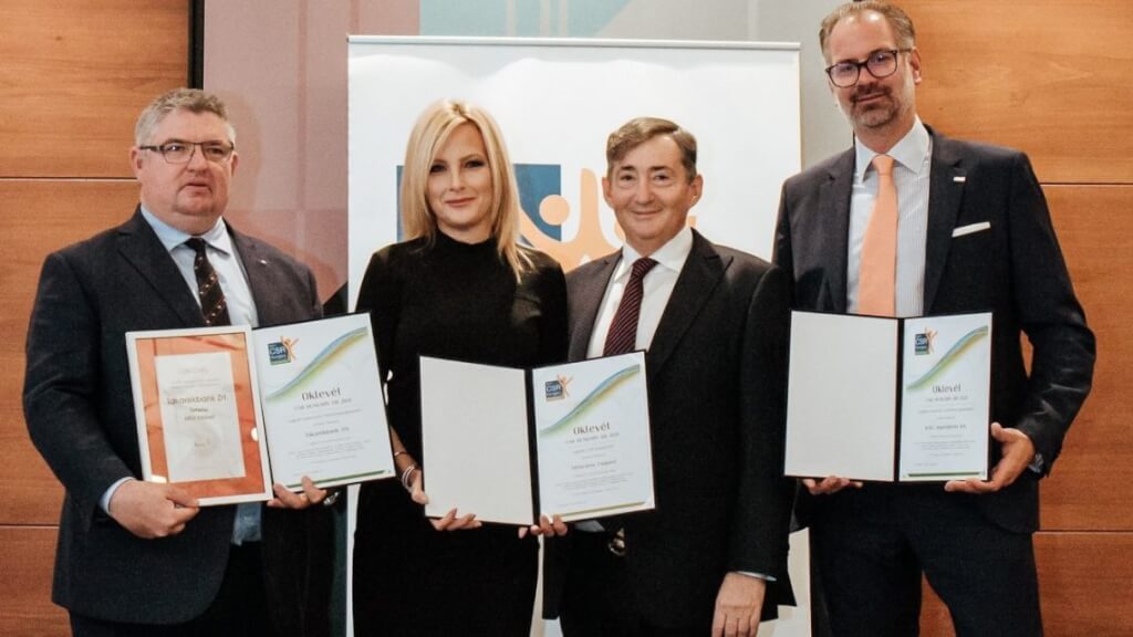 Kolozsvari Szalonna es Hir-Telen Beszolunk